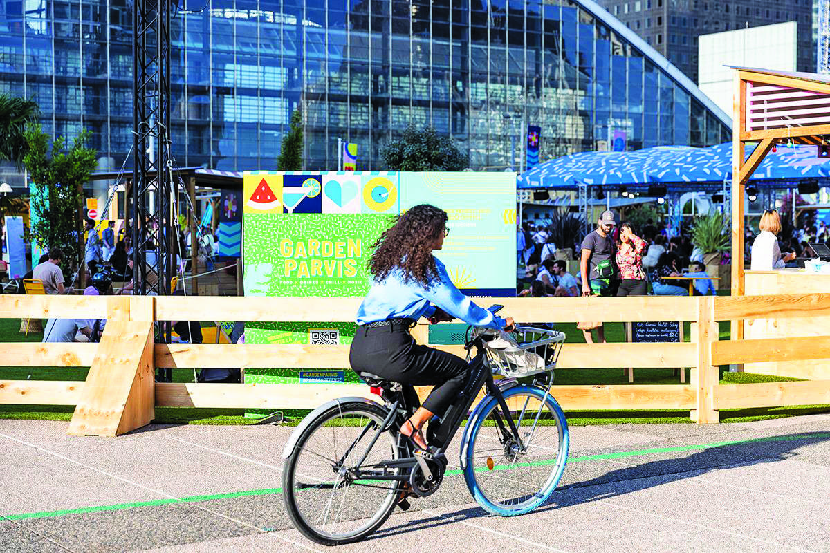 Paris La Défense : plus de 1 200 places Vélib’ en 2025 ! - liti.fr