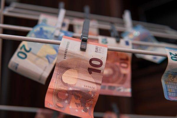 Tracfin : un nouveau formulaire de déclaration de soupçon - liti.fr